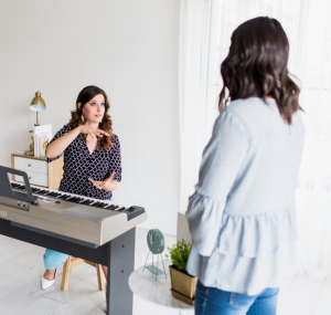 Singing Lessons Utah - Singing with Chelsea
